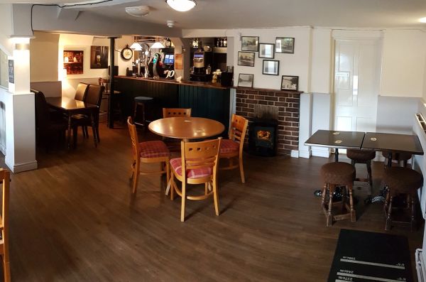 Welcoming dog-friendly pub with Thai food, Cambridgeshire - Driving ...