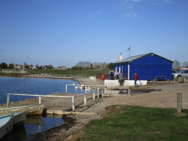 Sheerness country park dog walk, Kent - Driving with Dogs