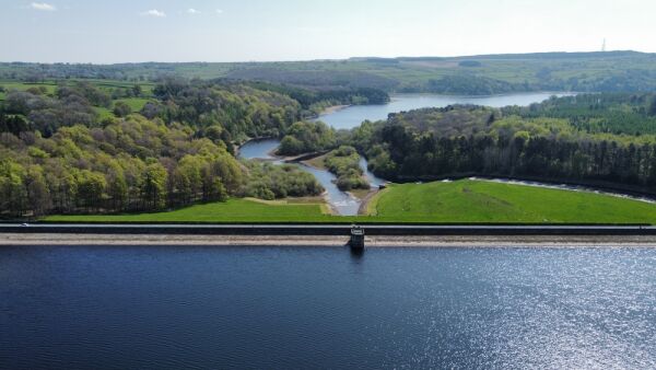 A59 Reservoir dog walk near Otley, West Yorkshire - Driving with Dogs